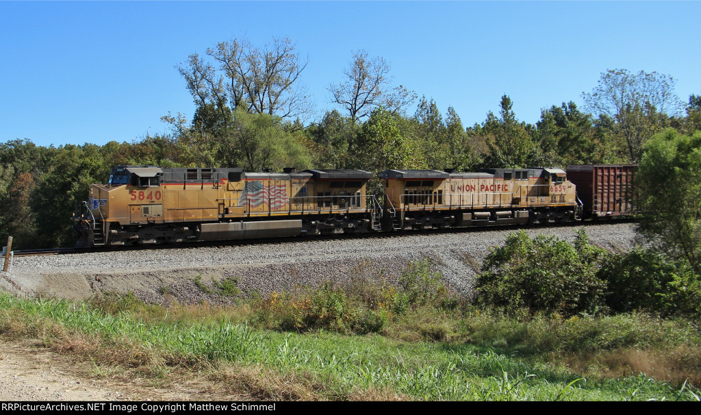 UP Freight On The Move